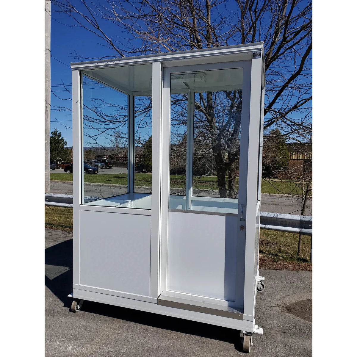 Austin Mohawk 4 x 6 Guard Booth / Parking Booth Econo White — Ironclad ...