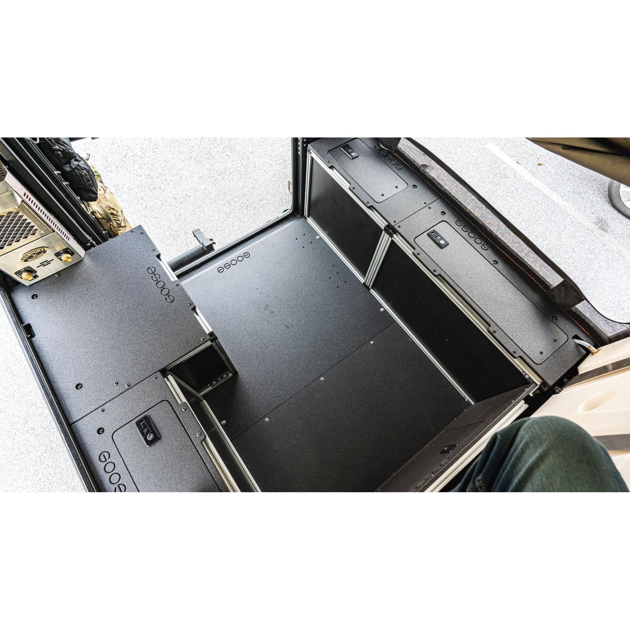 Alu-Cab Canopy Camper V2 - Ford Ranger 2019-2023 4th Gen. - Rear Utili ...